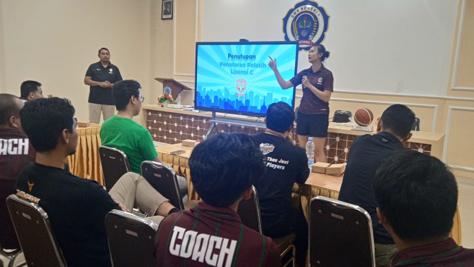 Cerita Dyah Lestari, Peraih Emas SEA Games, Culture Shock Ambil Lisensi ...