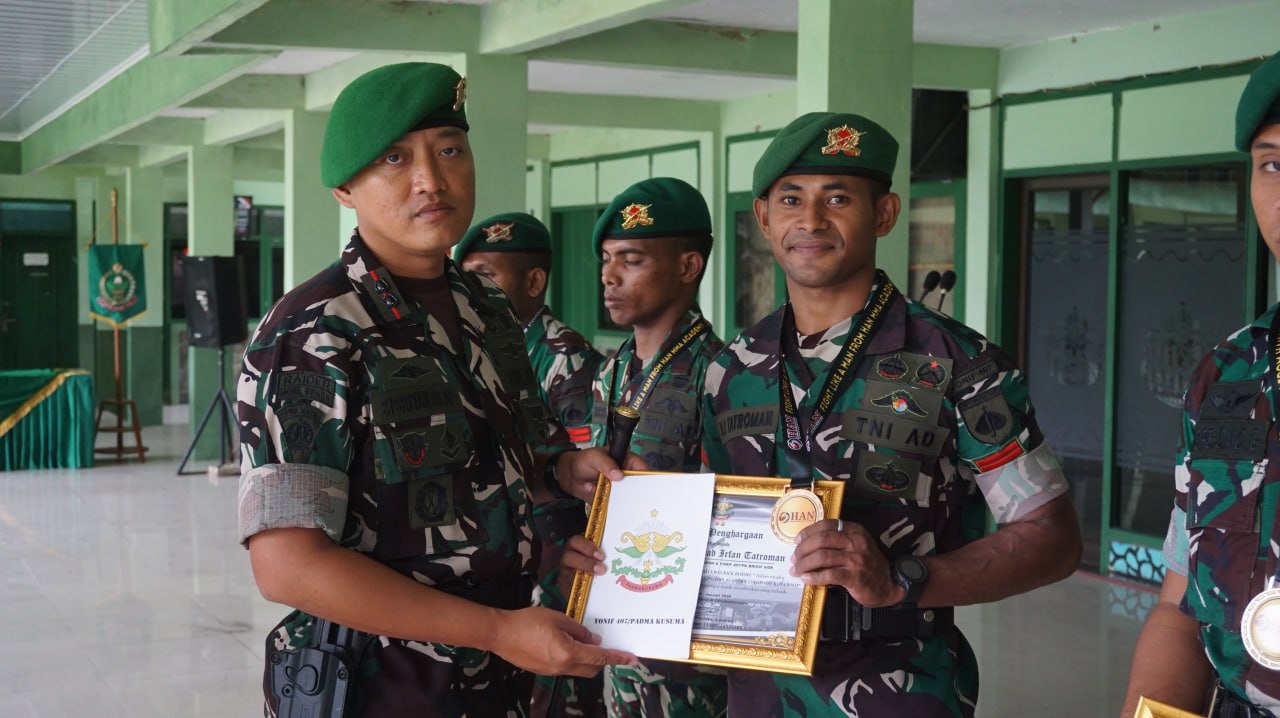 Raih Empat Emas, Yonif 407 Padmakusuma Dulang Prestasi di Arena Kick ...